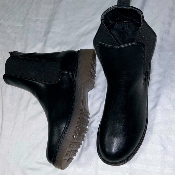 Ardene | Shoes | Black Leather Ankle Elasticized Pullon Boots | Poshmark